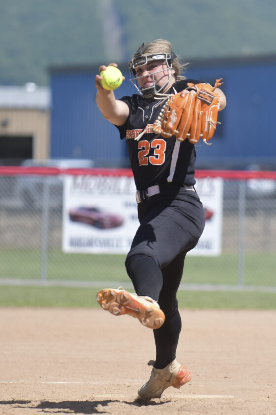 Jersey Shore softball collects nine hits, staves off late Indians ...